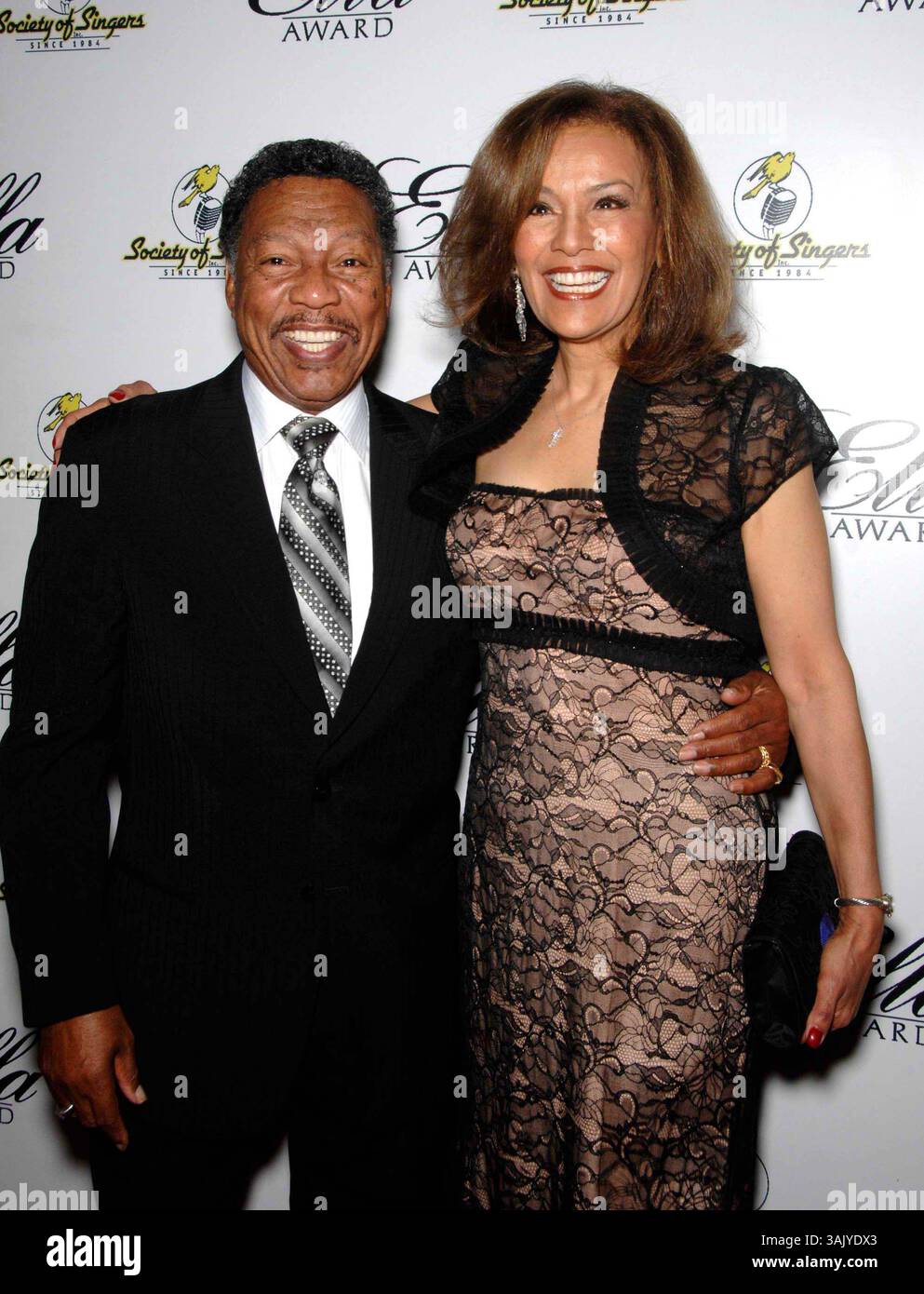 Billy Davis and MARILYN MCCOO during the Society of Singers 18th Annual ...