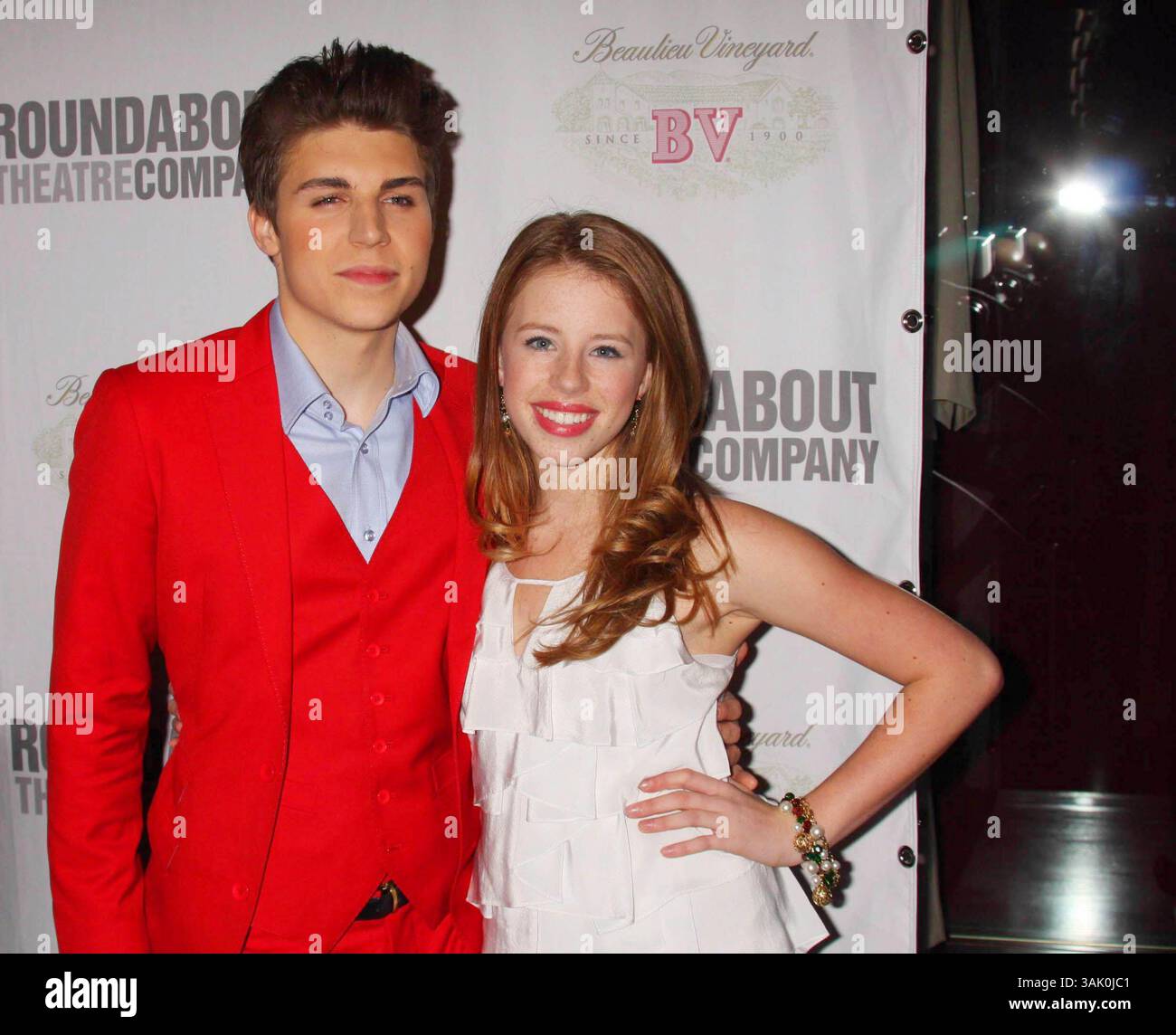 Nolan funk allie trimm opening hi-res stock photography and images - Alamy