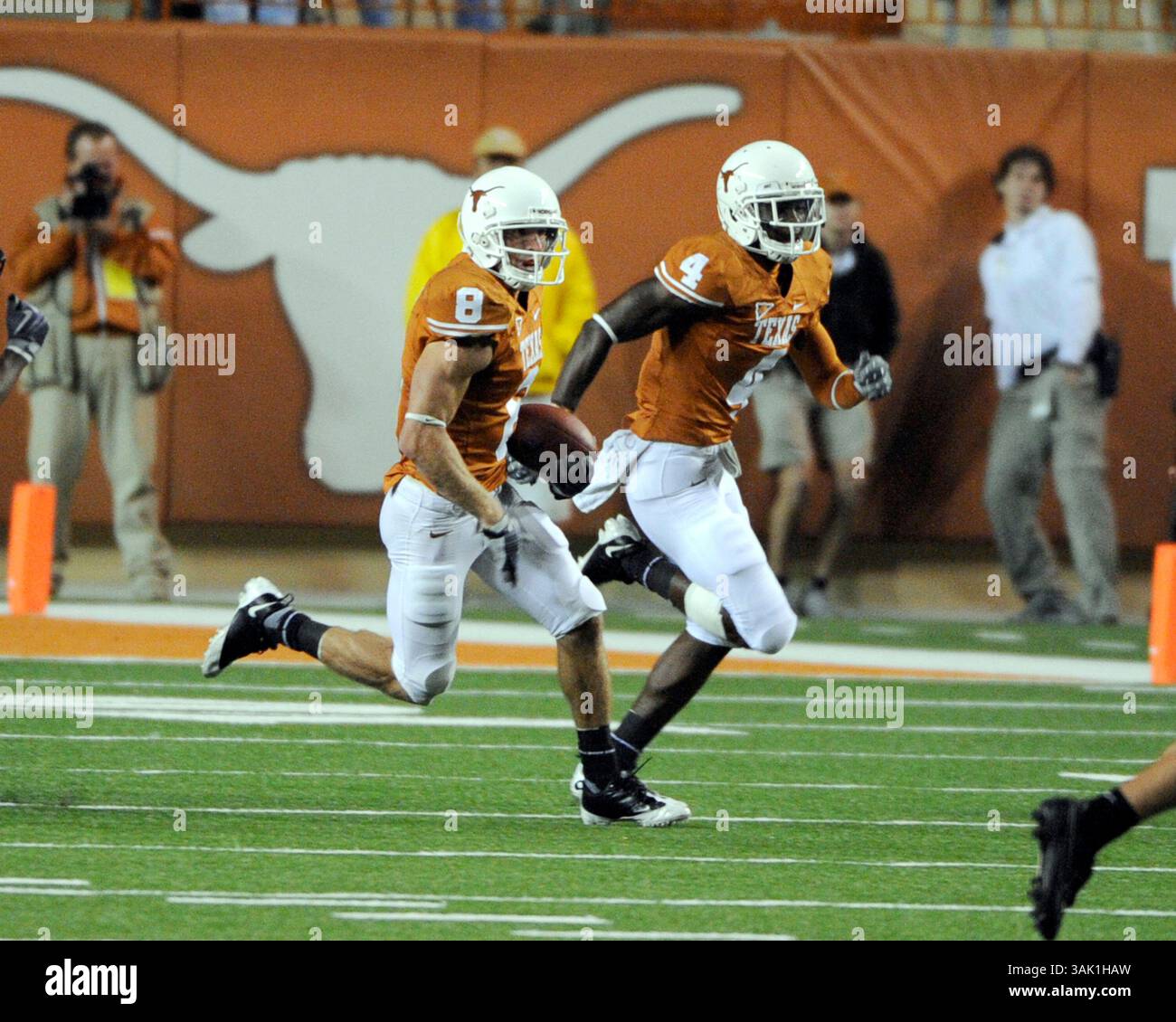 Jordan shipley longhorns hi-res stock photography and images - Alamy