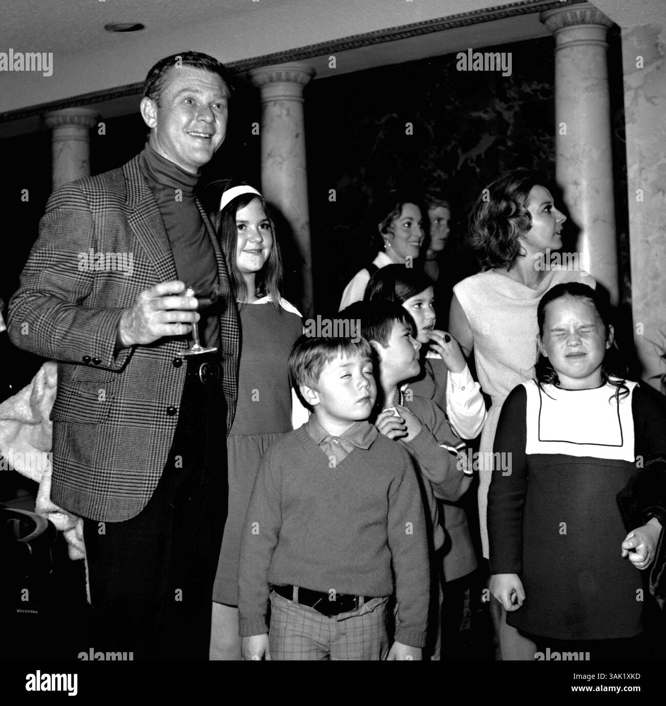 Martin milner hi-res stock photography and images - Alamy