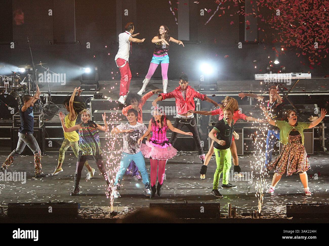 19/05/2009) Los protagonistas de ISA TKM: Isa, Alex, Cristina, Rey y ...