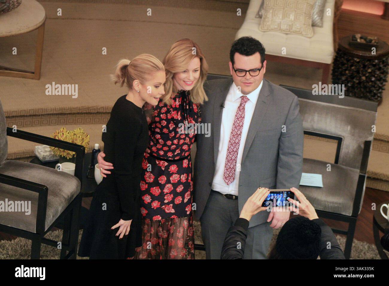 March 13, 2017 - New York, New York, USA - JOSH GAD was the guest host ...