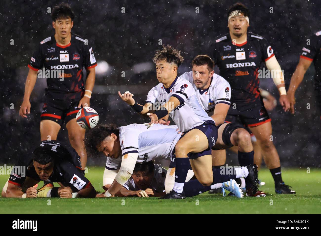 Tokyo, Japan. 11th Apr, 2025. Yuta Takagi (Wild Knights) Rugby : 2024 ...