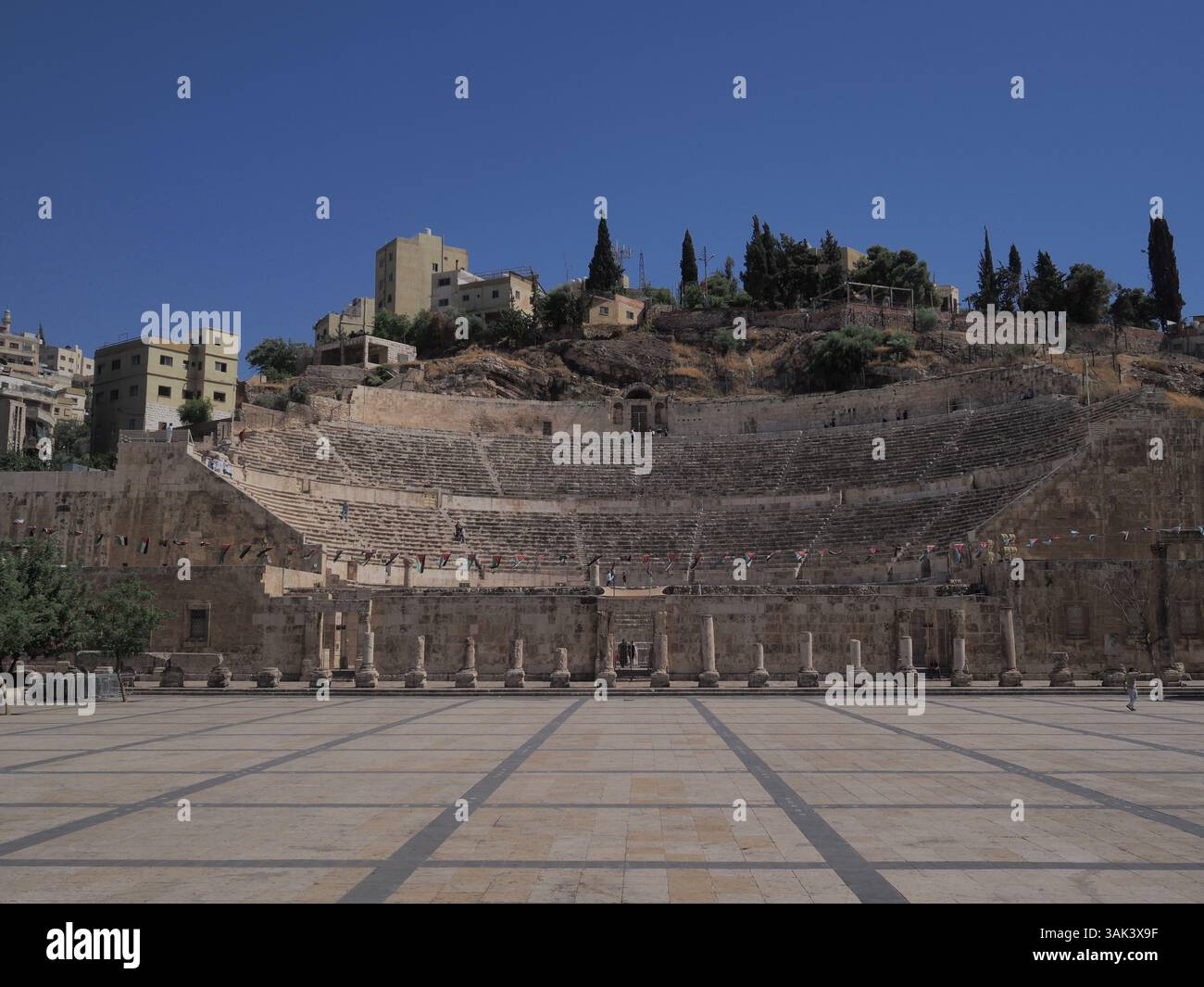 Sunrise desert jordan hi-res stock photography and images - Alamy