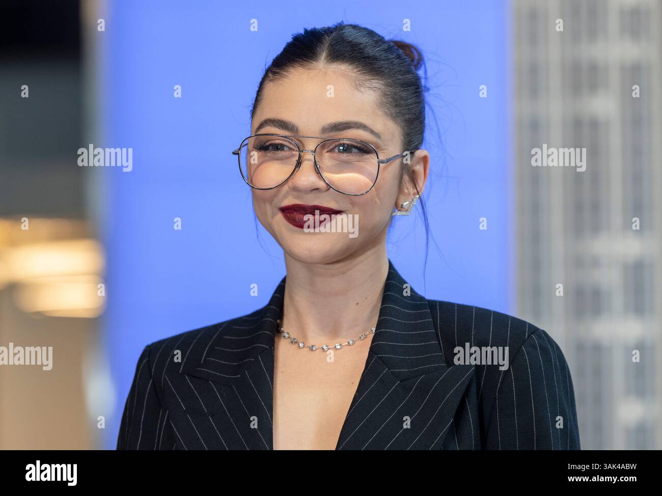 Sarah Hyland wearing suit by Evelyne Chetrite for Sandro Femme attends ...