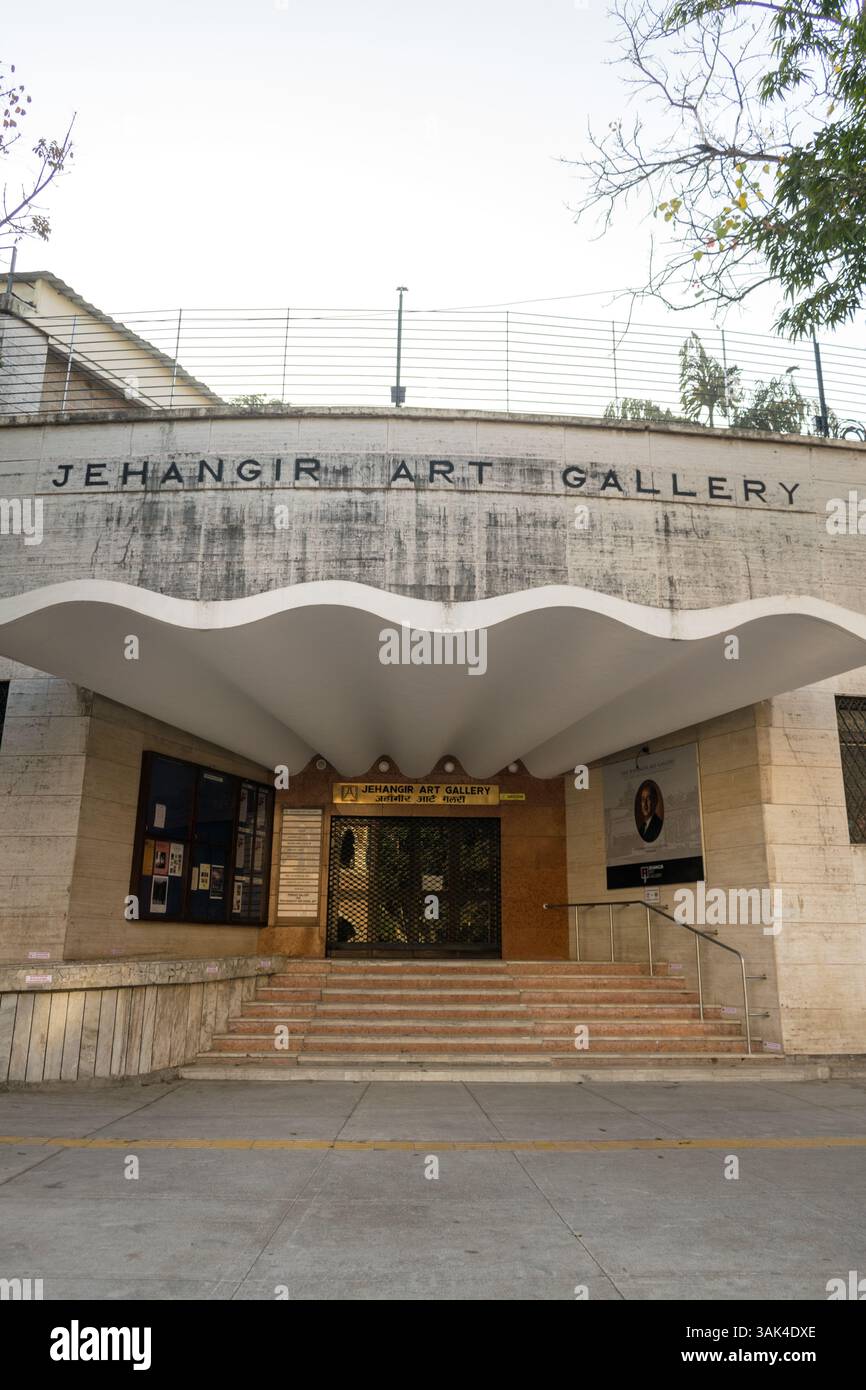 The famous building of the Jehangir Art Gallery, a symbol of the art ...