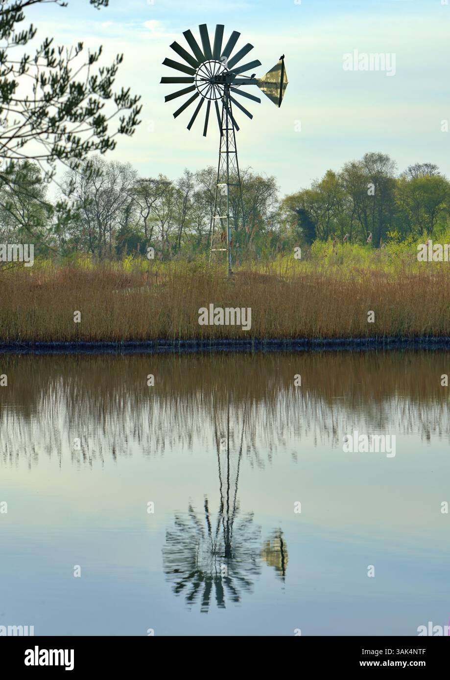 Pump lake hi-res stock photography and images - Alamy