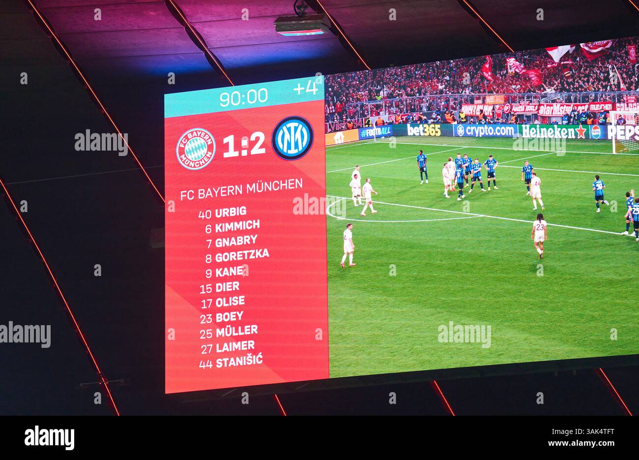 Thomas MUELLER, MueLLER, FCB 25 celebrates his goal, happy, laugh ...