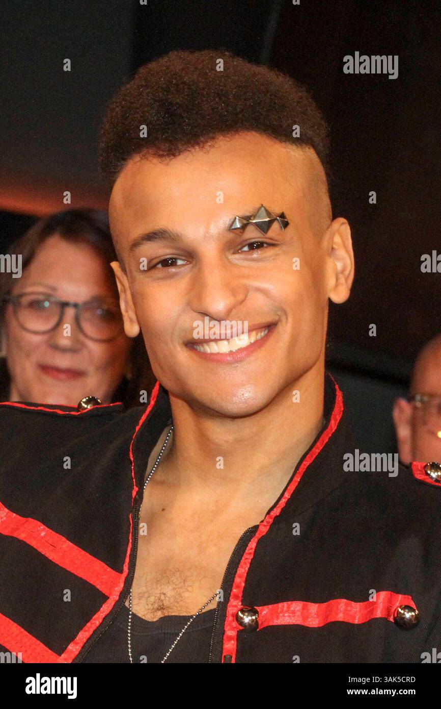 Messiah Prince Sheridan Damien Ritzinger der Michael Jackson-Musical ...