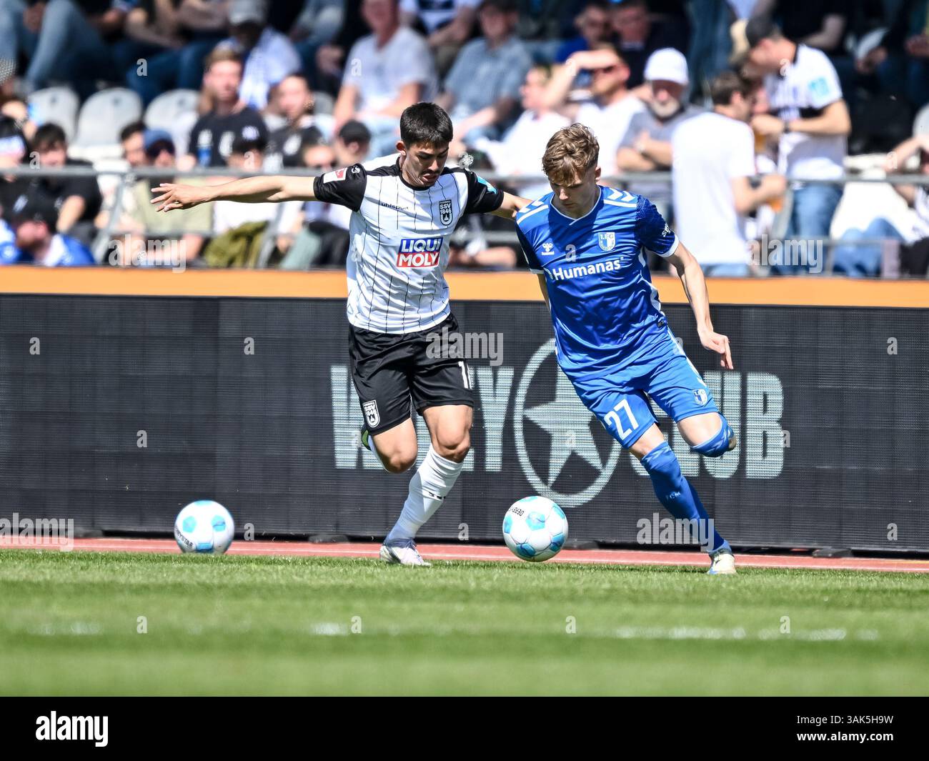 Ulm, Germany. 12th Apr, 2025. Soccer: Bundesliga 2, SSV Ulm 1846 - 1 ...