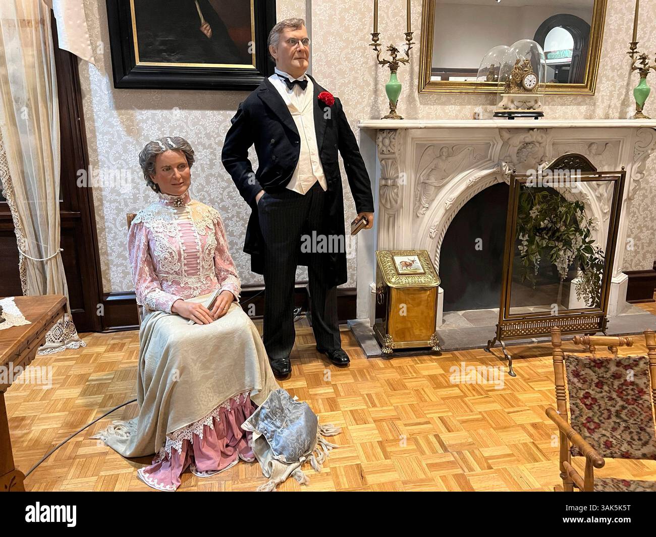 Animatronics of former President William McKinley and former First Lady ...