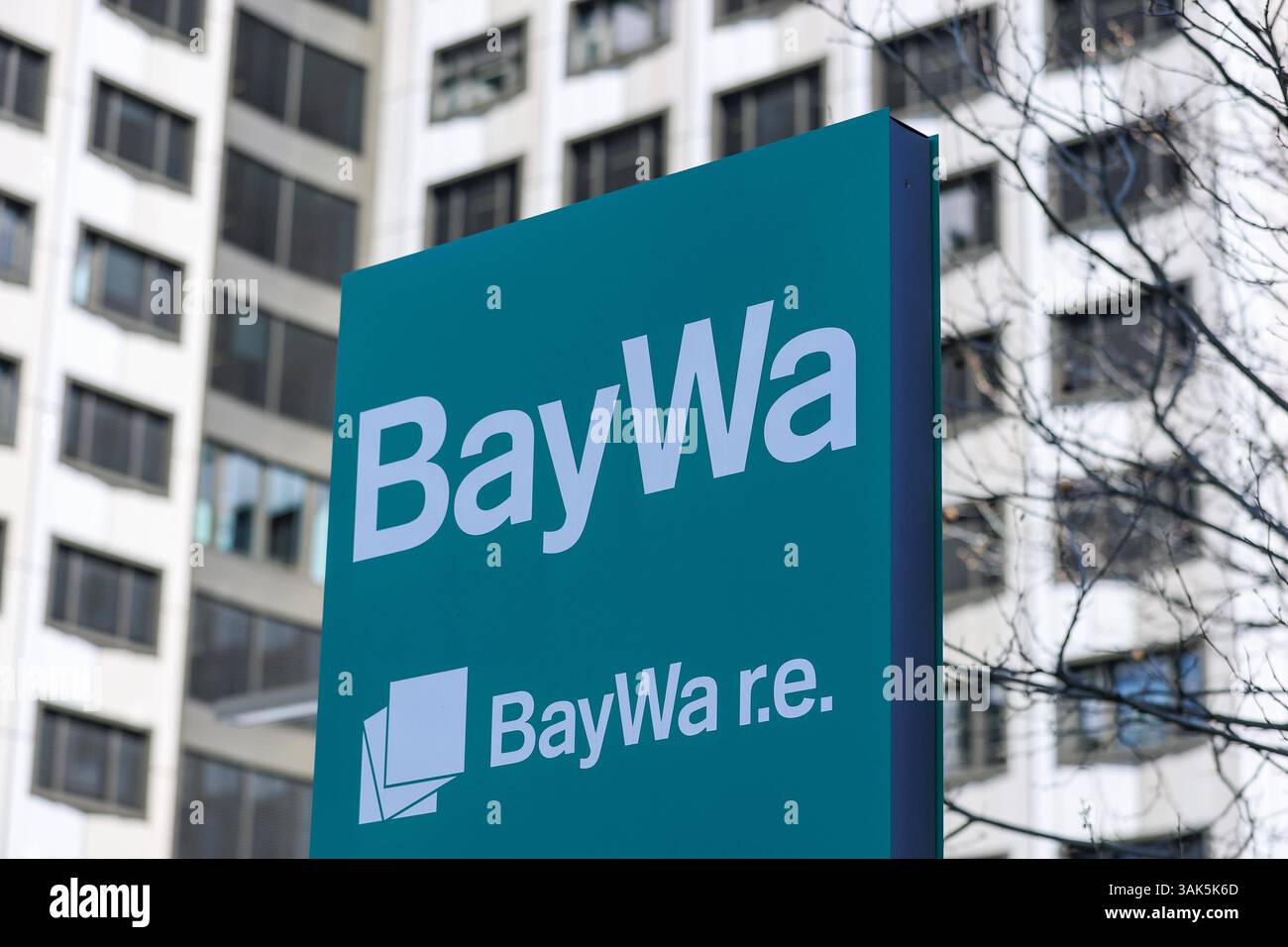 Schriftzug / Logo des Unternehmens BayWa am 11.04.2025 in München ...