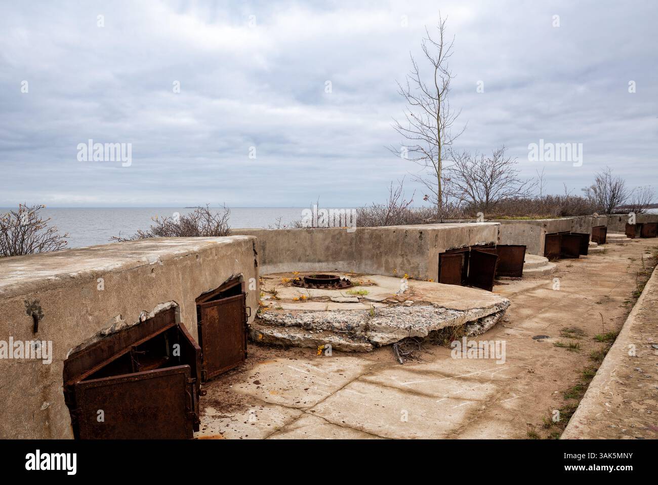 Abandoned coastal battery of Fort Rif on Kotlin Island, Kronstadt Stock ...