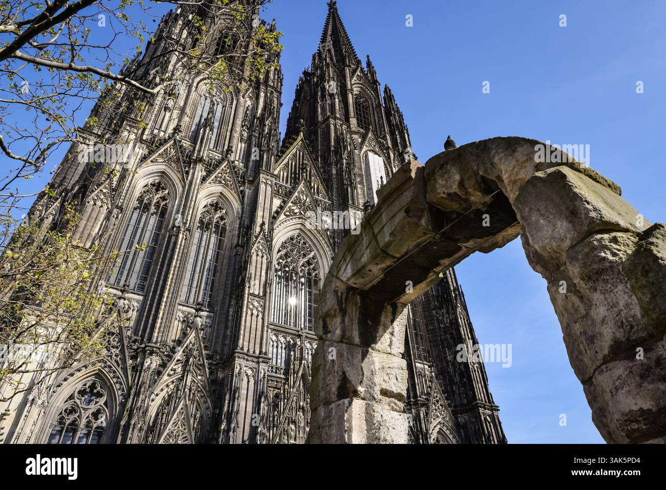 Cologne, Germany, 11th April 2025. Cologne Cathedral basks in the ...