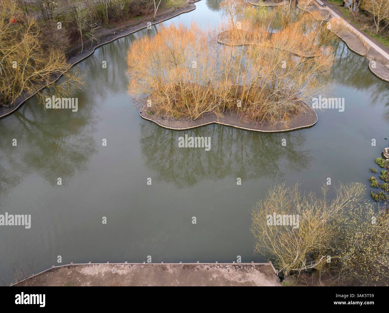 aerial view of the pond in mallards way park in maidstone kent Stock ...