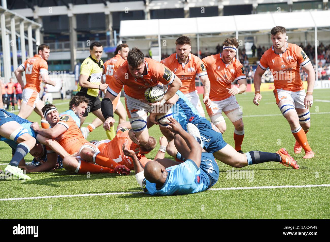 Hive Stadium Edinburgh.Scotland, UK. 12th Apr, 2025. EPCR Challenge Cup ...