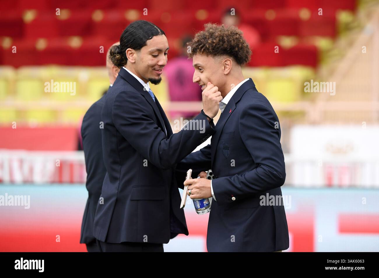 07 Eliesse BEN SEGHIR (asm) - 26 Bilal NADIR (om) during the Ligue 1 ...
