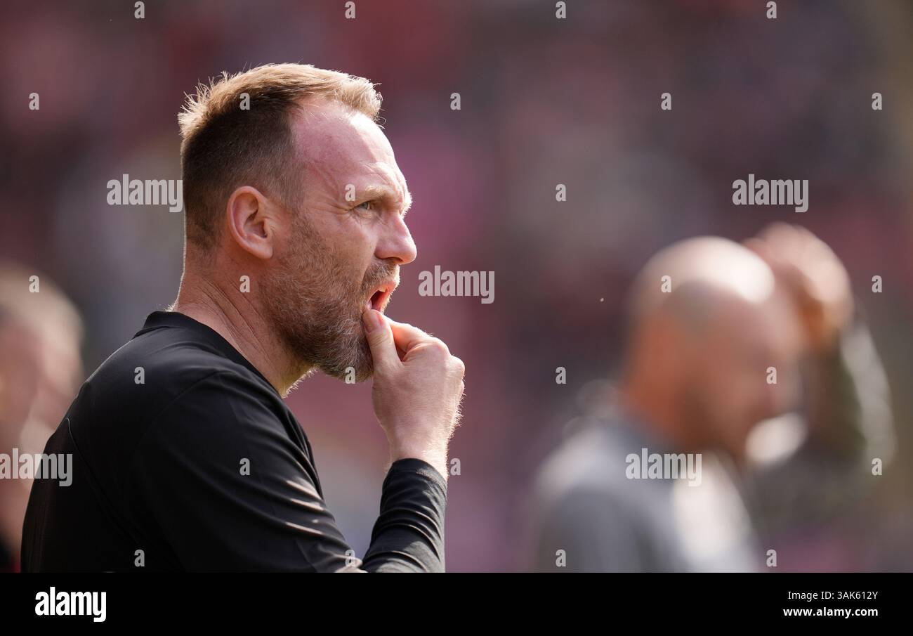 Southampton interim manager Simon Rusk during the Premier League match ...