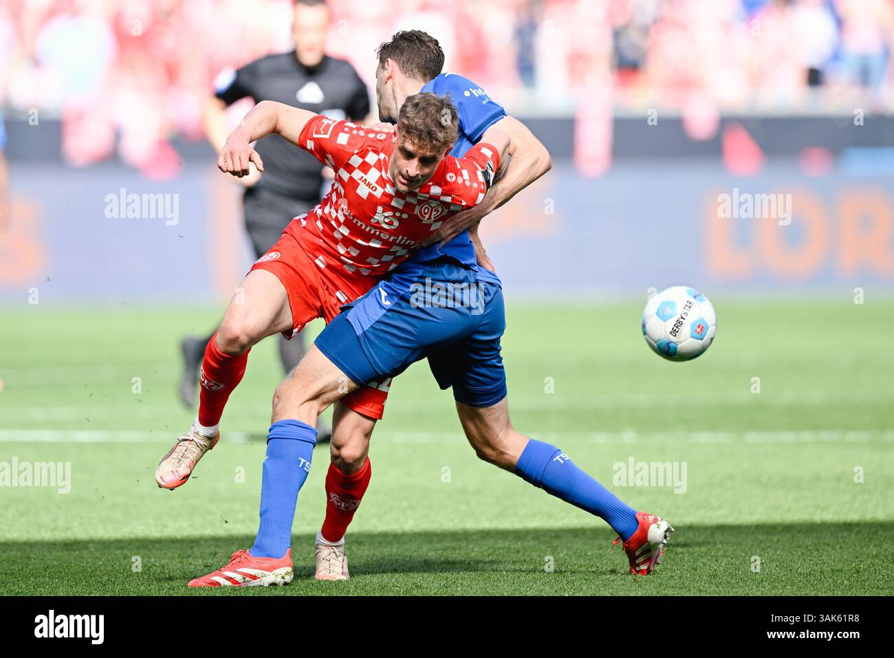 Sinsheim, Germany. 12th Apr, 2025. Soccer: Bundesliga, TSG 1899 Hoffenheim - FSV Mainz 05 ...