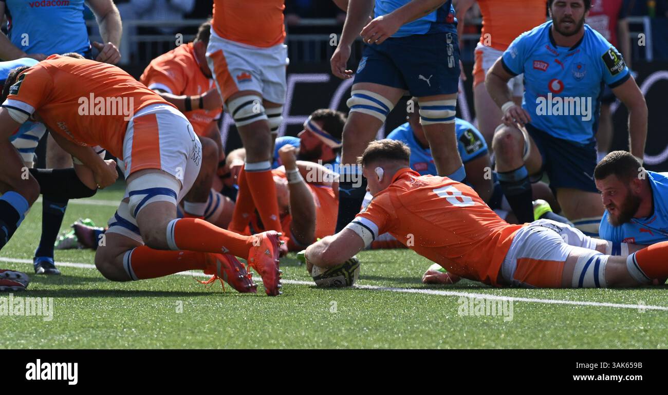 Hive Stadium Edinburgh.Scotland, UK. 12th Apr, 2025. EPCR Challenge Cup ...