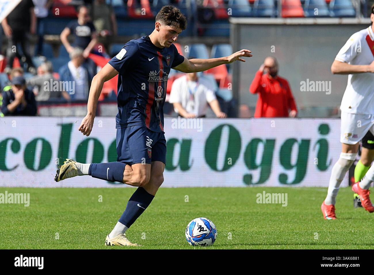 Cosenza, Italy. 12th Apr, 2025. Christian Delle Mure (Cosenza) in ...
