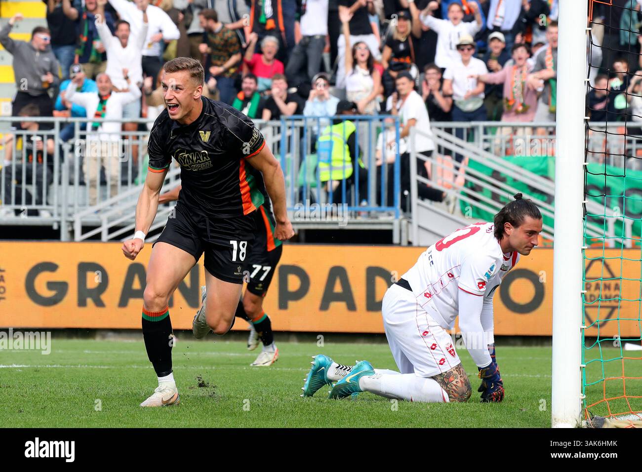 Venezia, Italia. 12th Apr, 2025. Venezia's Daniel Fila celebration goal ...