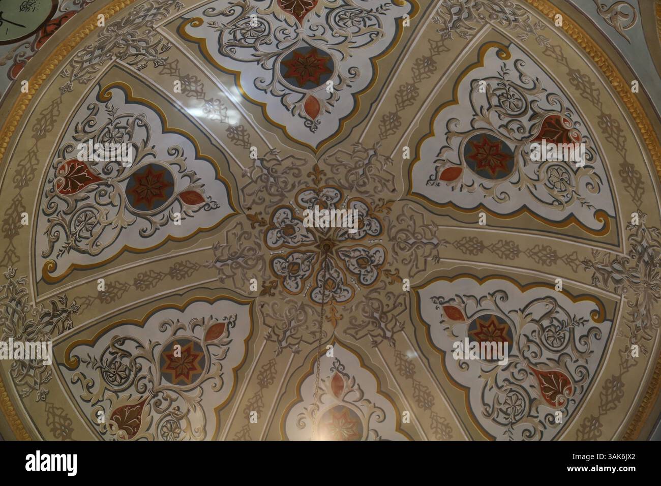 Ertugrul and the origins of the ottoman empire hi-res stock photography ...