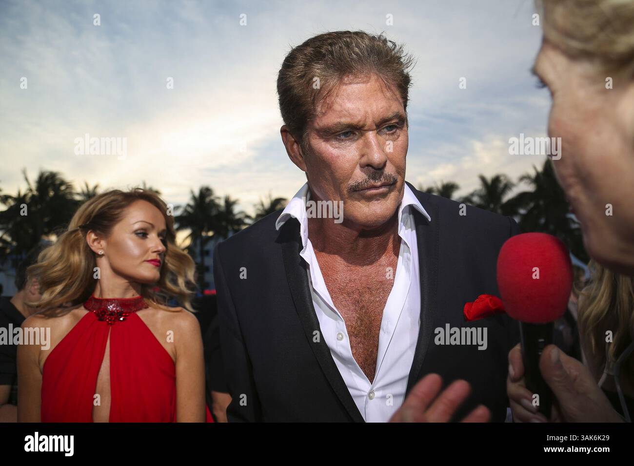 May 13, 2017 - Miami Beach, FL, USA - David Hasselhoff talks to the ...