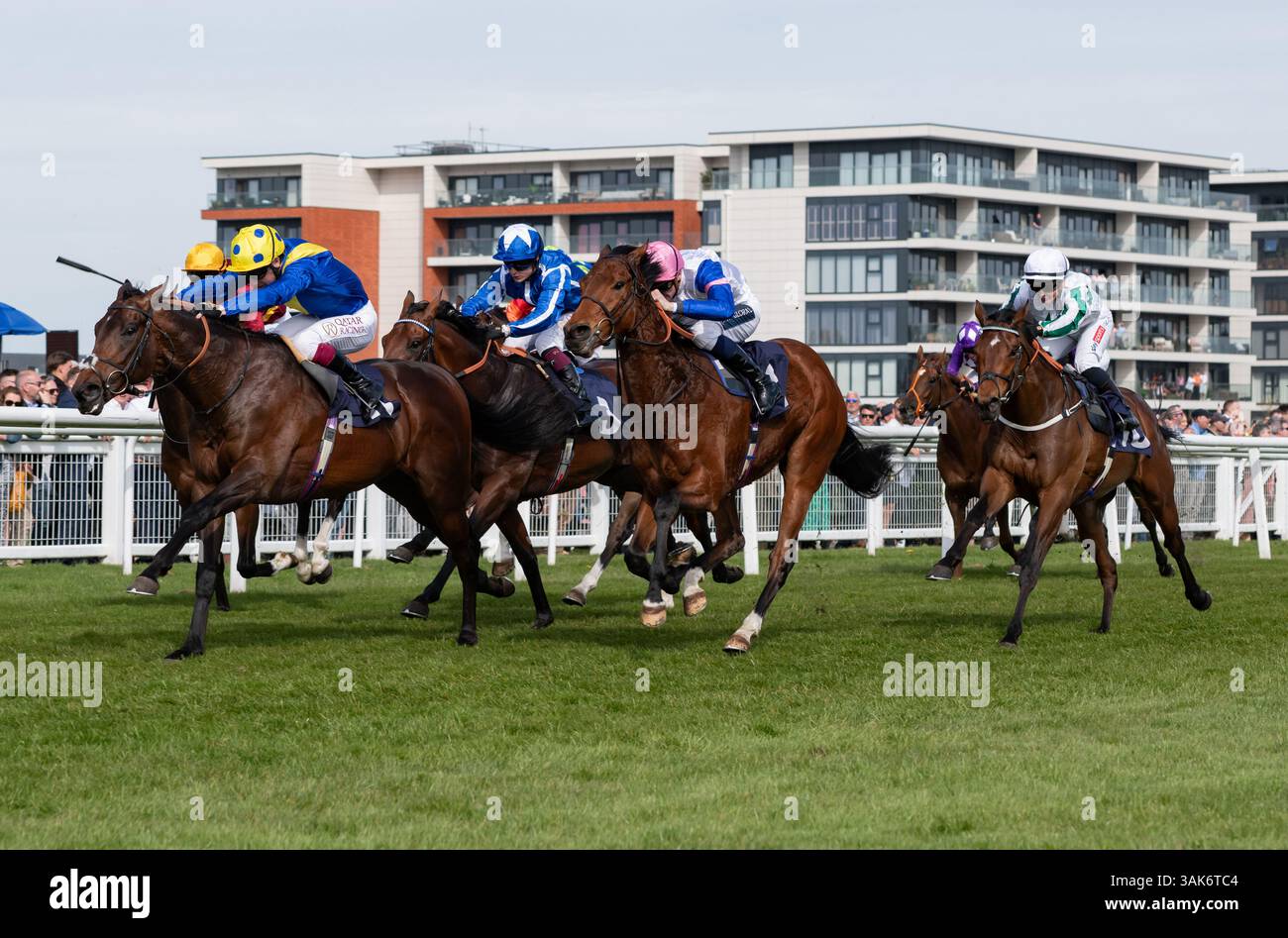 Oisin murphy andrew balding treble hi-res stock photography and images ...