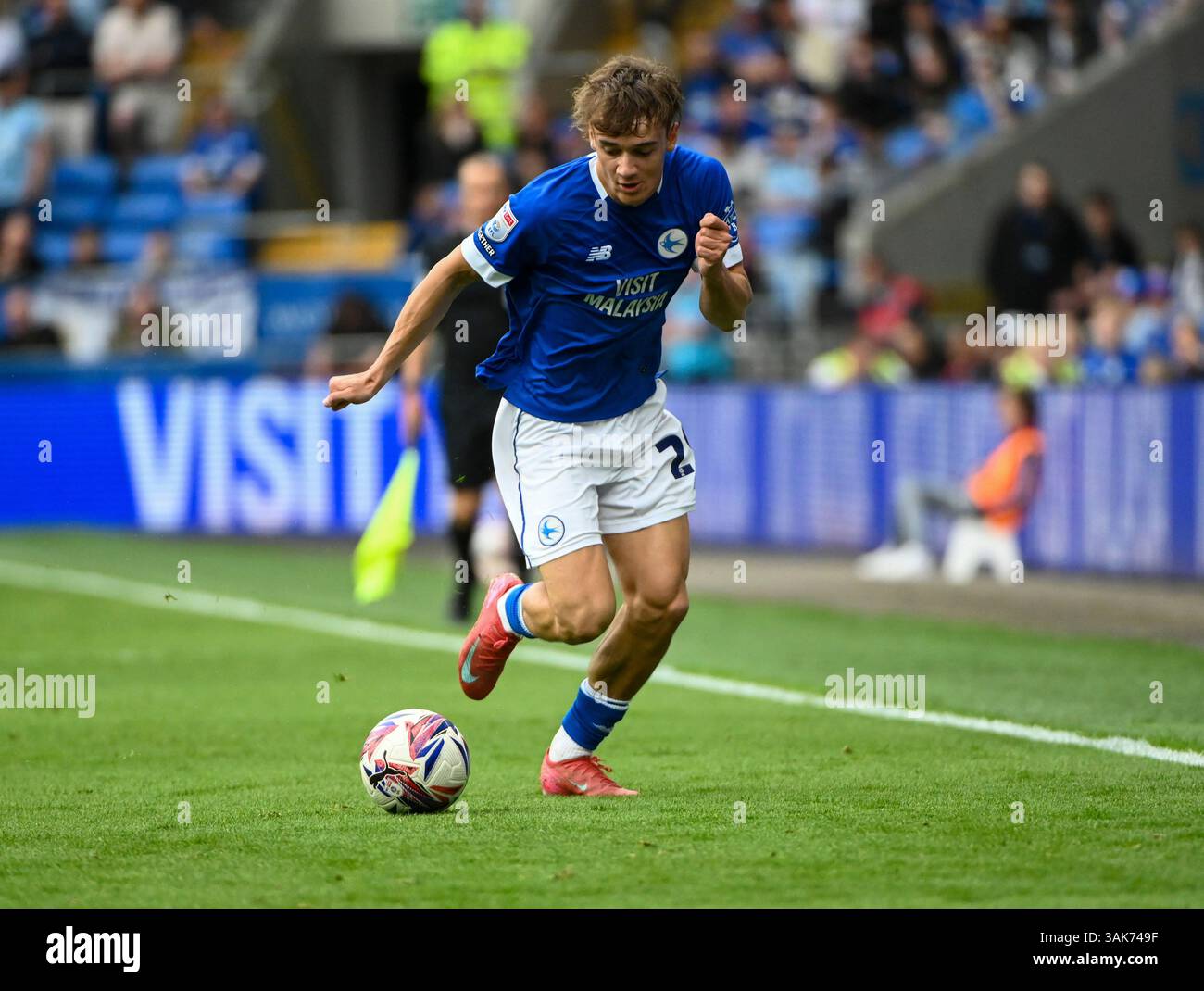 Cardiff City Stadium, Cardiff, UK. 12th Apr, 2025. EFL Championship ...