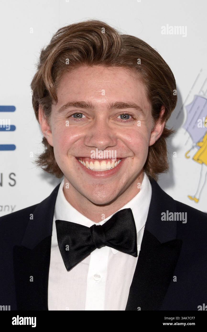 Jonah green hi-res stock photography and images - Alamy