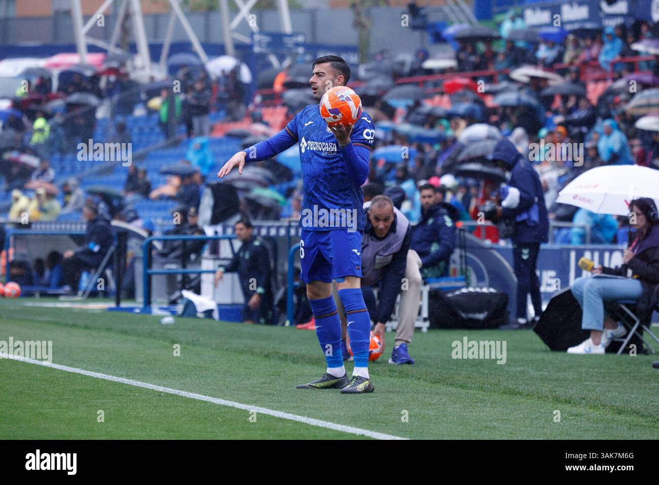 GETAFE, SPAIN - APRIL 12, 2025: Diego Rico (16 Getafe CF) during LaLiga ...