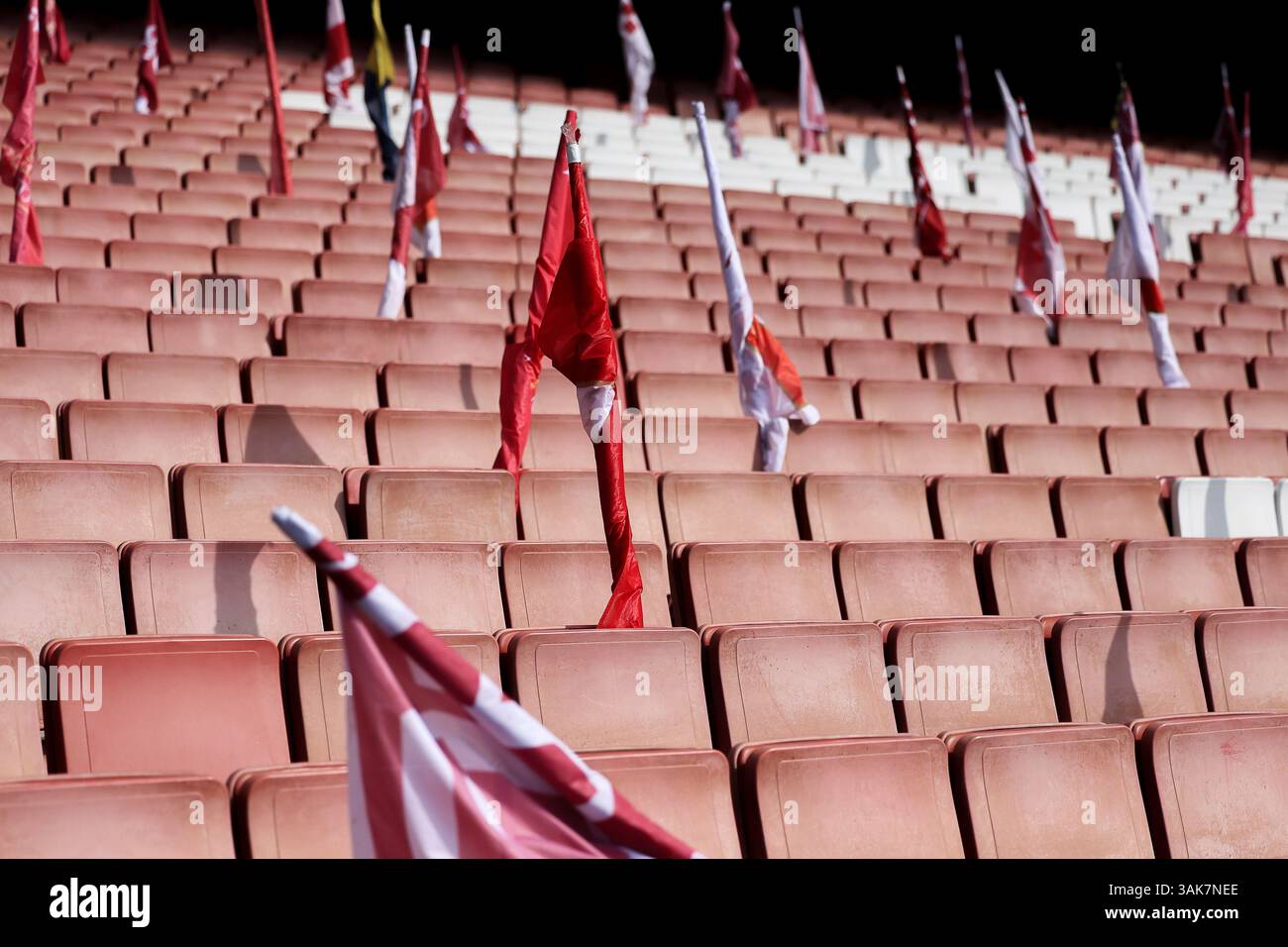 Emirates Stadium, London, UK. 12th Apr, 2025. Premier League Football ...