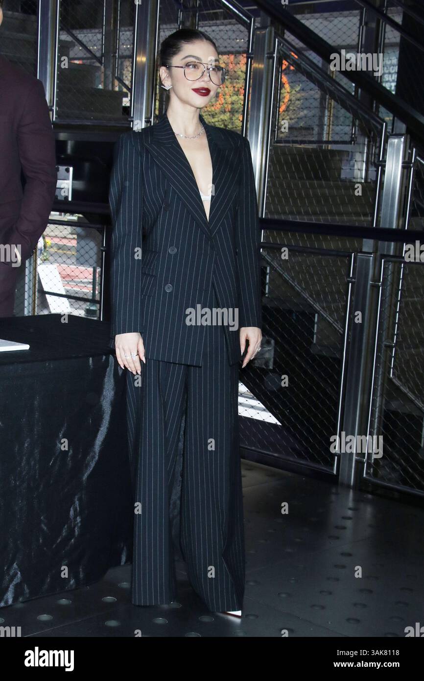 New York, NY, USA. 11th Apr, 2025. Sarah Hyland pictured as Scribner ...