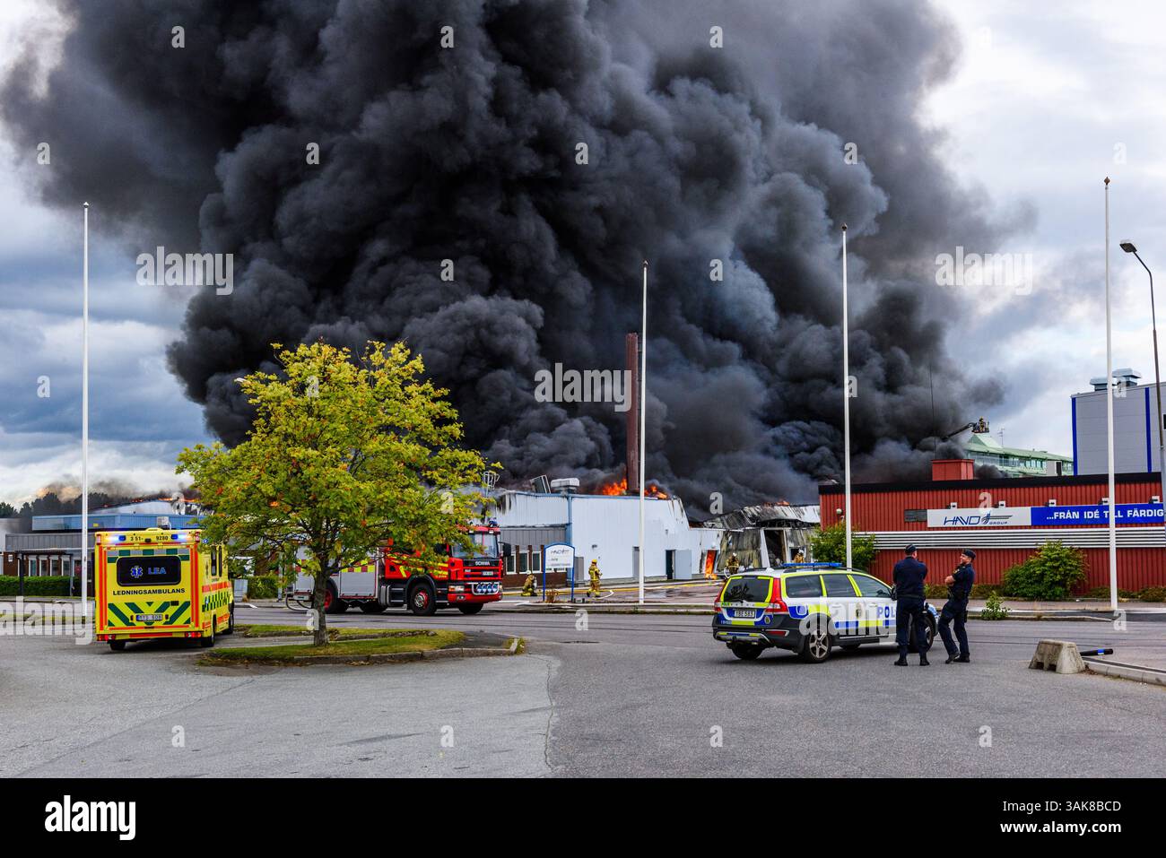 Cloud fire breaks out hi-res stock photography and images - Alamy