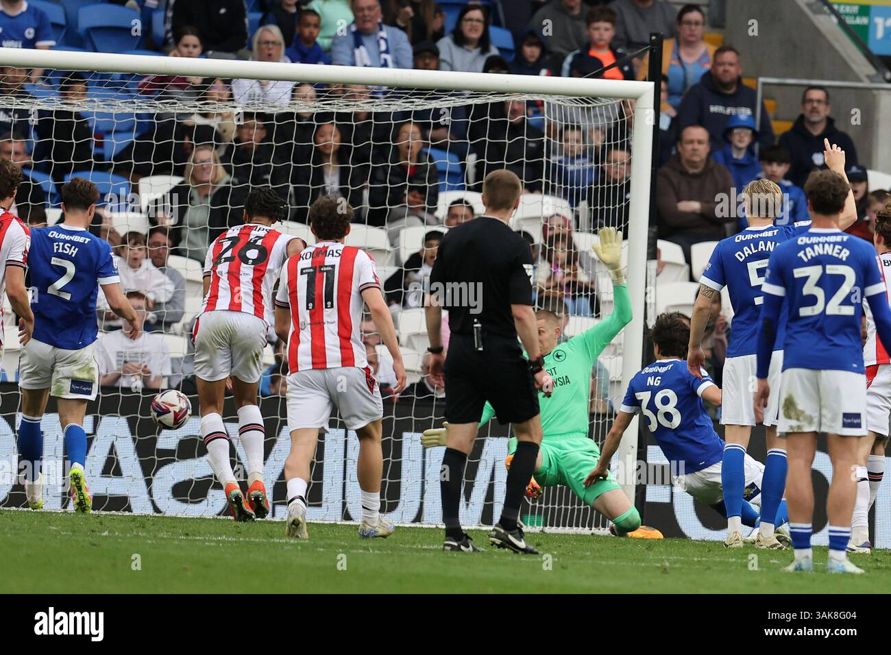 Will fish cardiff hi-res stock photography and images - Alamy