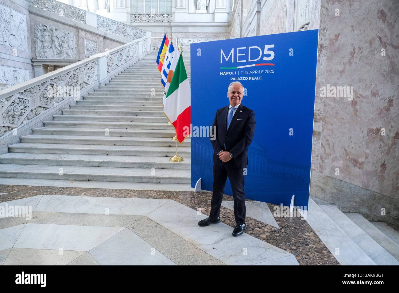 News - Napoli, MED5 meeting Matteo Piantedosi, Minister of the Interior of the Italian Republic ...