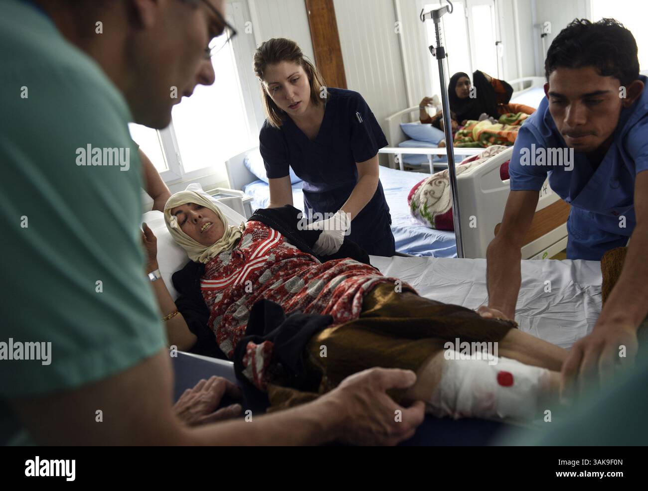 May 19, 2017 - Athba, Iraq - A woman injured during conflict with ISIS ...