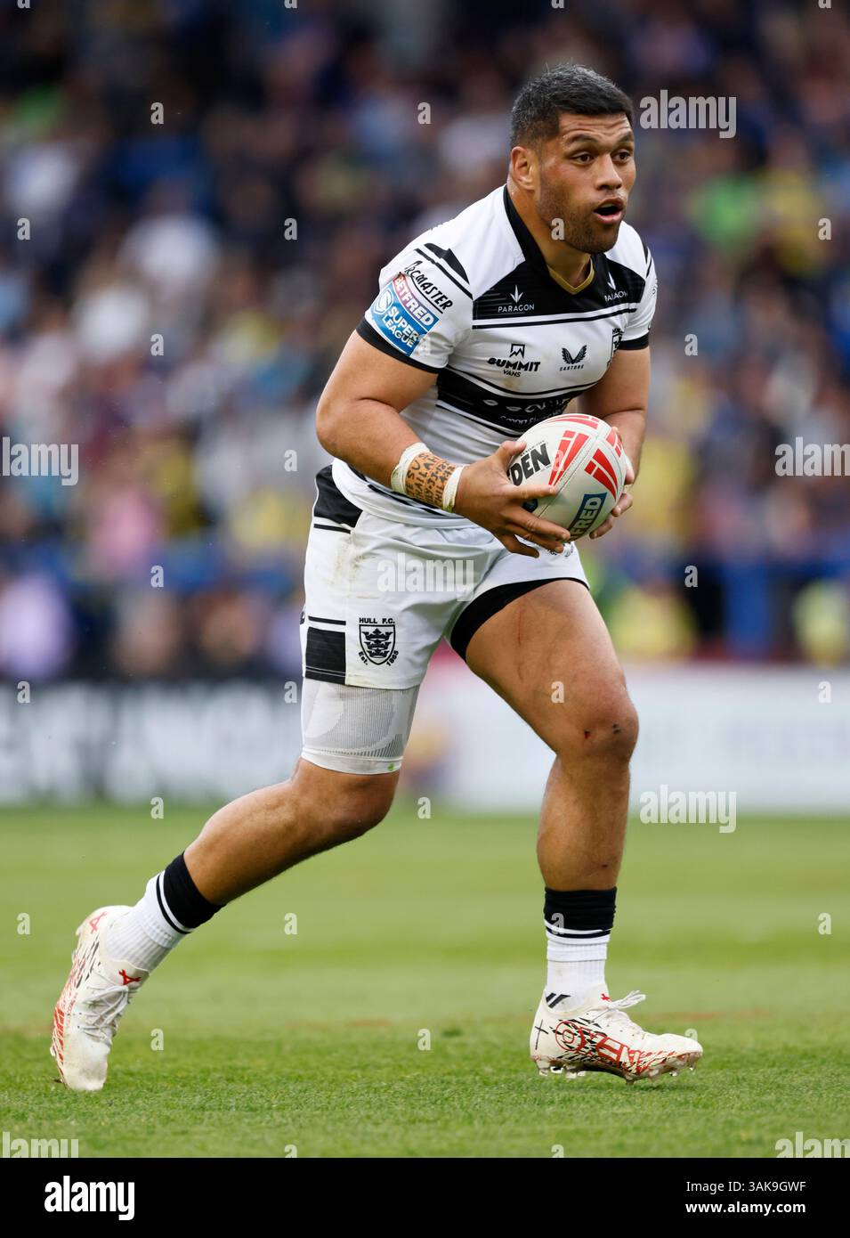 Hull FC's John Asiata during the Betfred Super League match at the ...