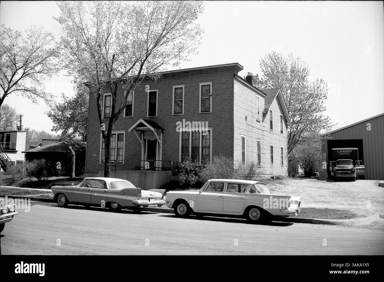 This photo of a house on 23rd Avenue South in Minneapolis was taken in ...