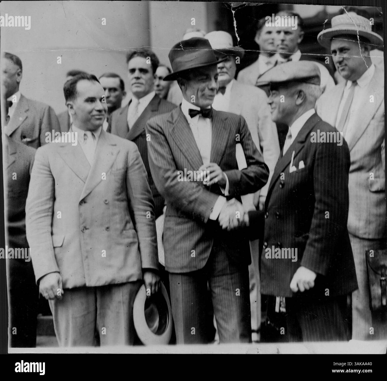 Colonel Theodore Roosevelt Jr. is shown arriving in Minneapolis, where ...