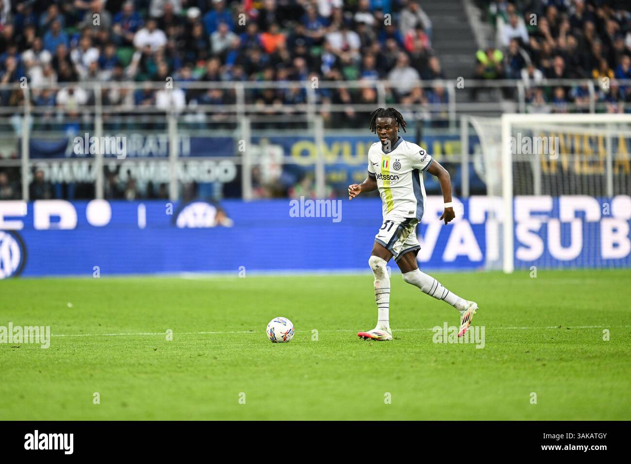 Yann Bisseck of FC Inter in action during the Italian Serie A football ...