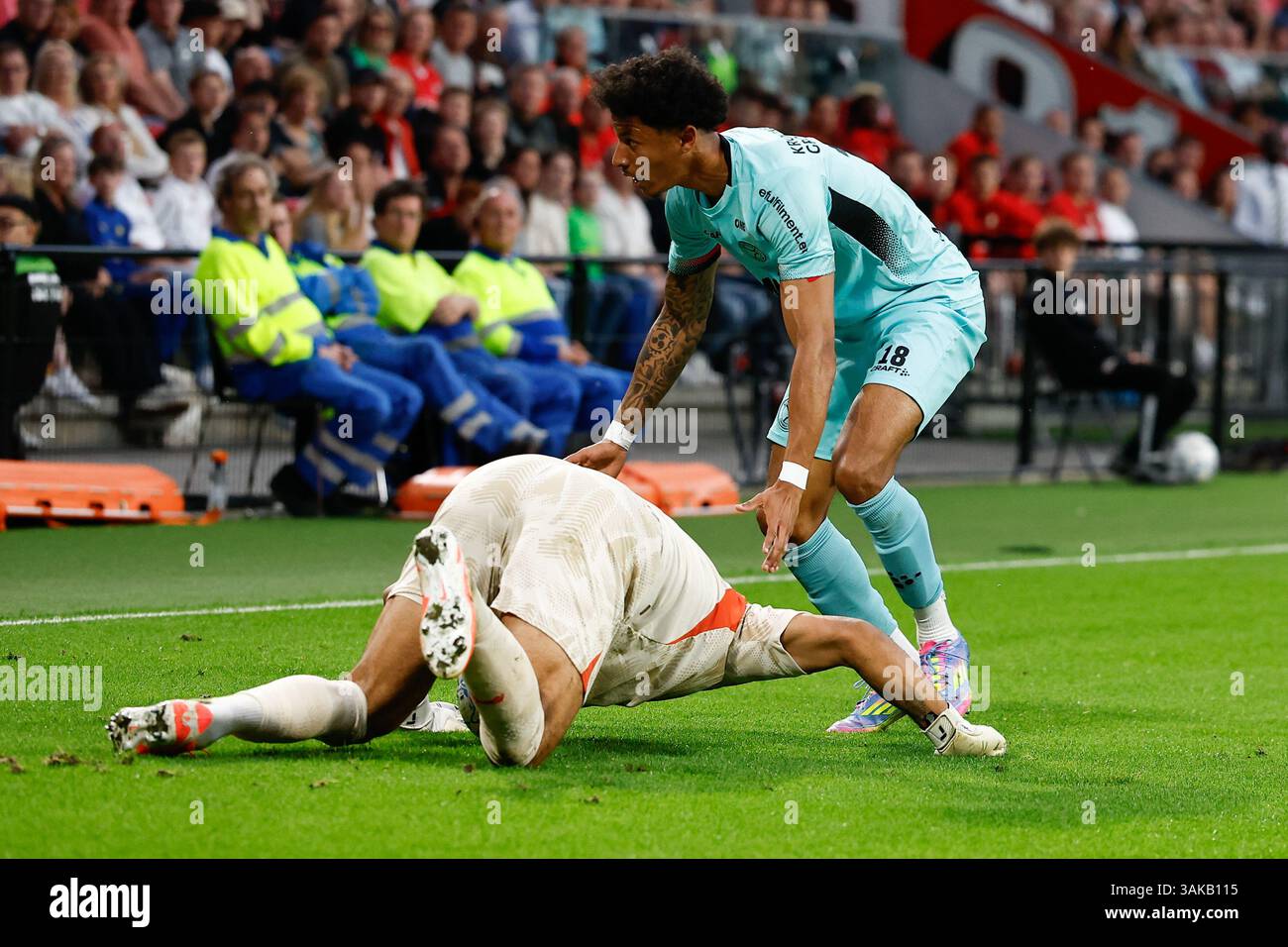 EINDHOVEN, 12-04-2025. Philips stadium. Eredivisie football, season ...