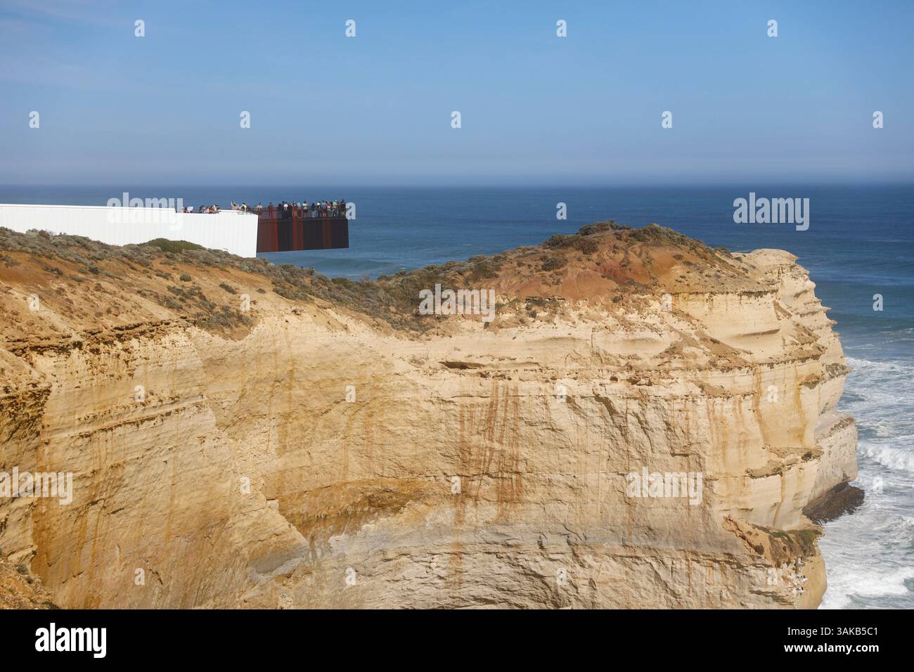 April 12, 2025, Princetown, Victoria State, Australia: Visitors seen at the cliffside viewpoint ...