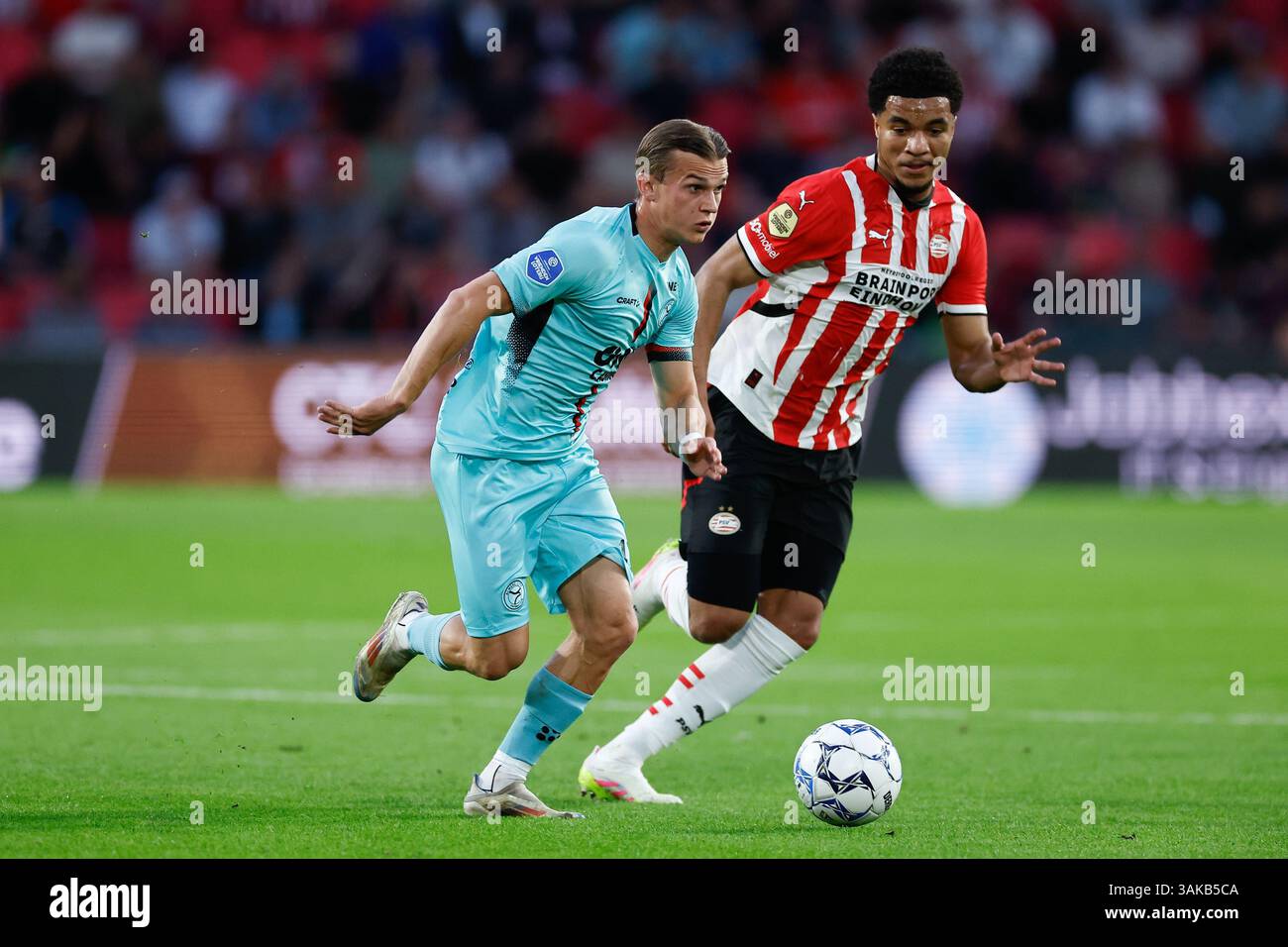 EINDHOVEN, 12-04-2025. Philips stadium. Eredivisie football, season ...