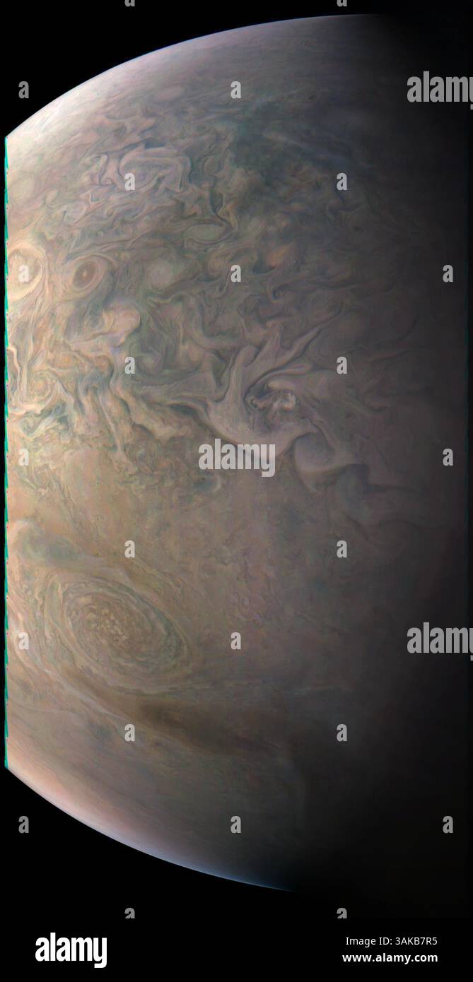 Sep 8, 2016 - Juno is a NASA space probe orbiting the planet Jupiter ...