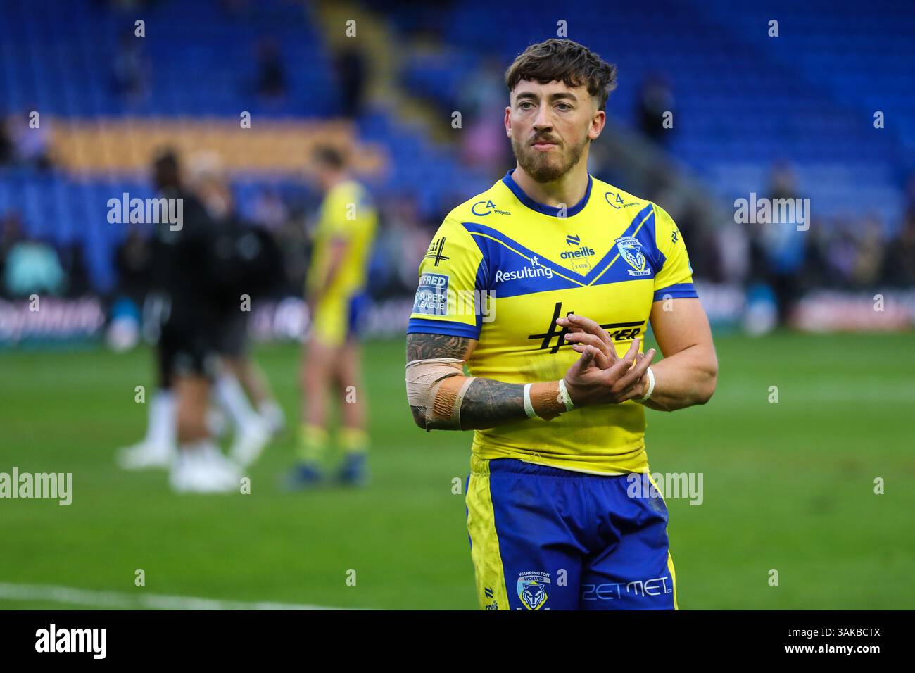 Matty Ashton of Warrington Wolves applauds the home fans after the ...