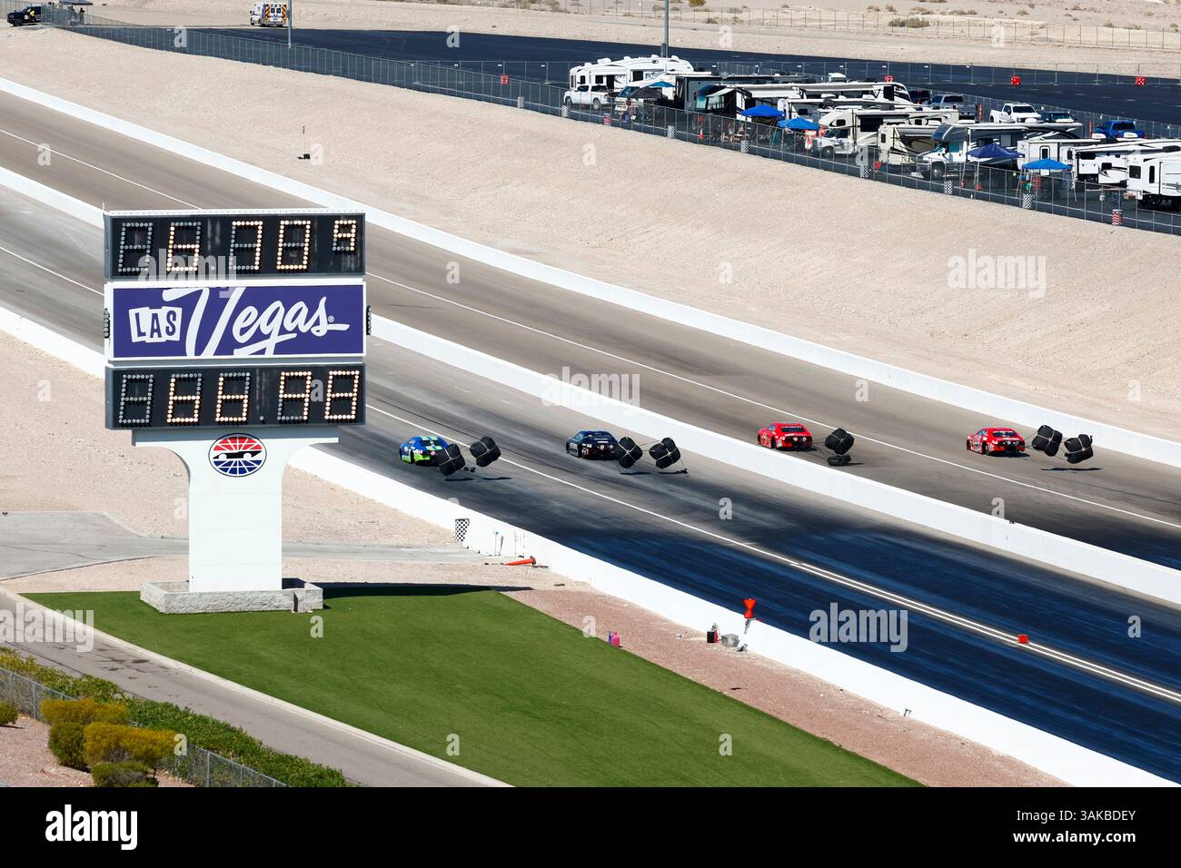 LAS VEGAS, NV - MARCH 05: Mason McGaha (400 PRO, left lane) Harlow ...
