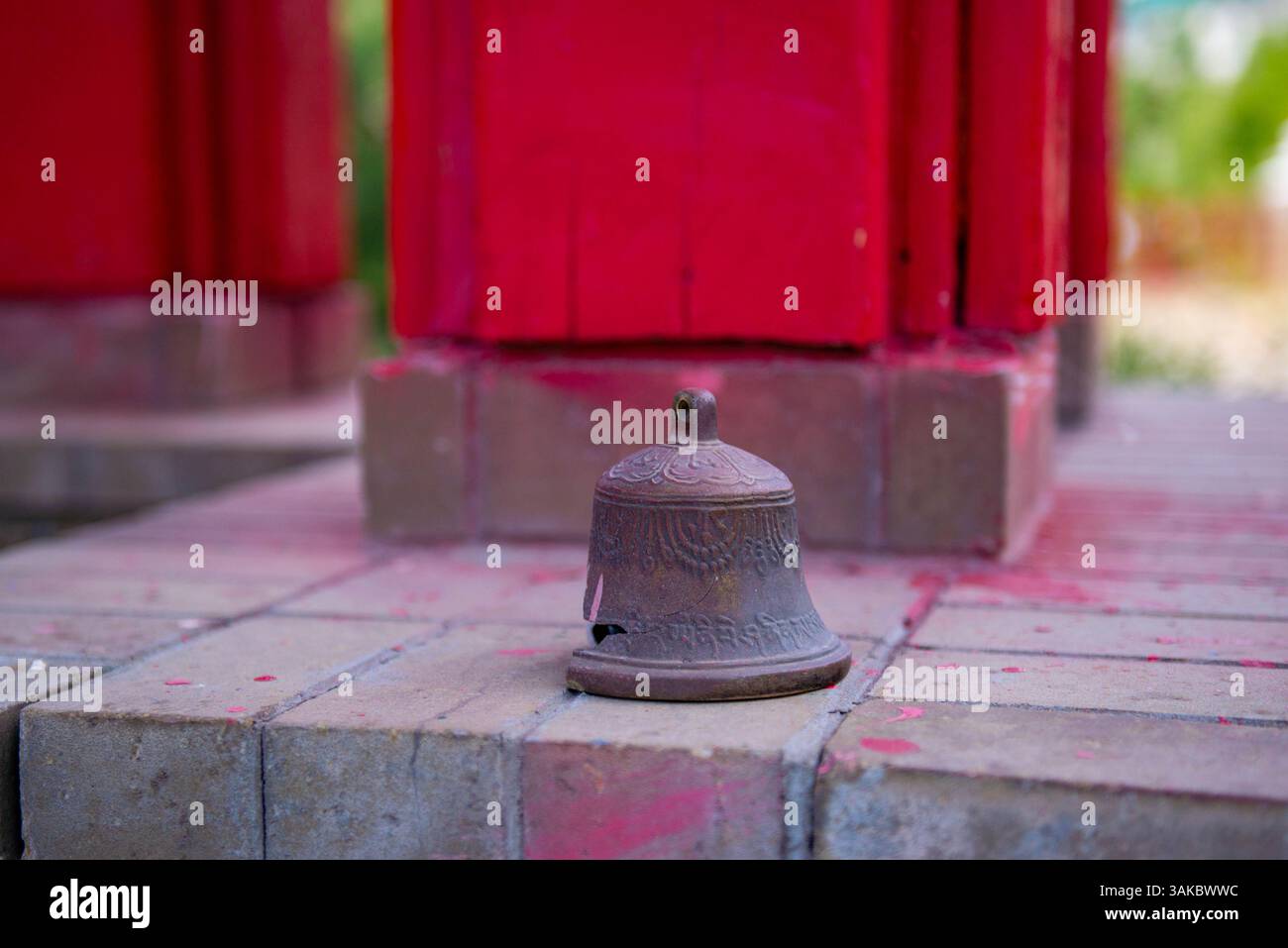 the bell broken in the Golden Abode of Buddha Shakyamuni Stock Photo ...