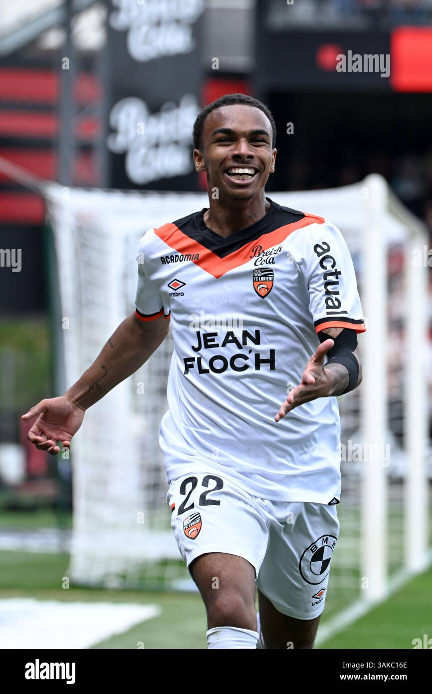 22 Eli Junior KROUPI (fcl) during the Ligue 2 BKT match between ...